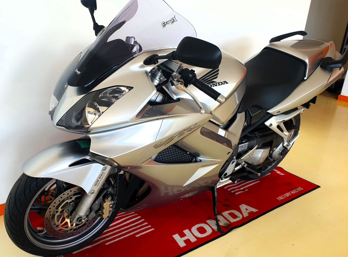 HONDA VFR 800 VTEC - 2008 - 78468 KM - MOTO SERVICE EXPRESS